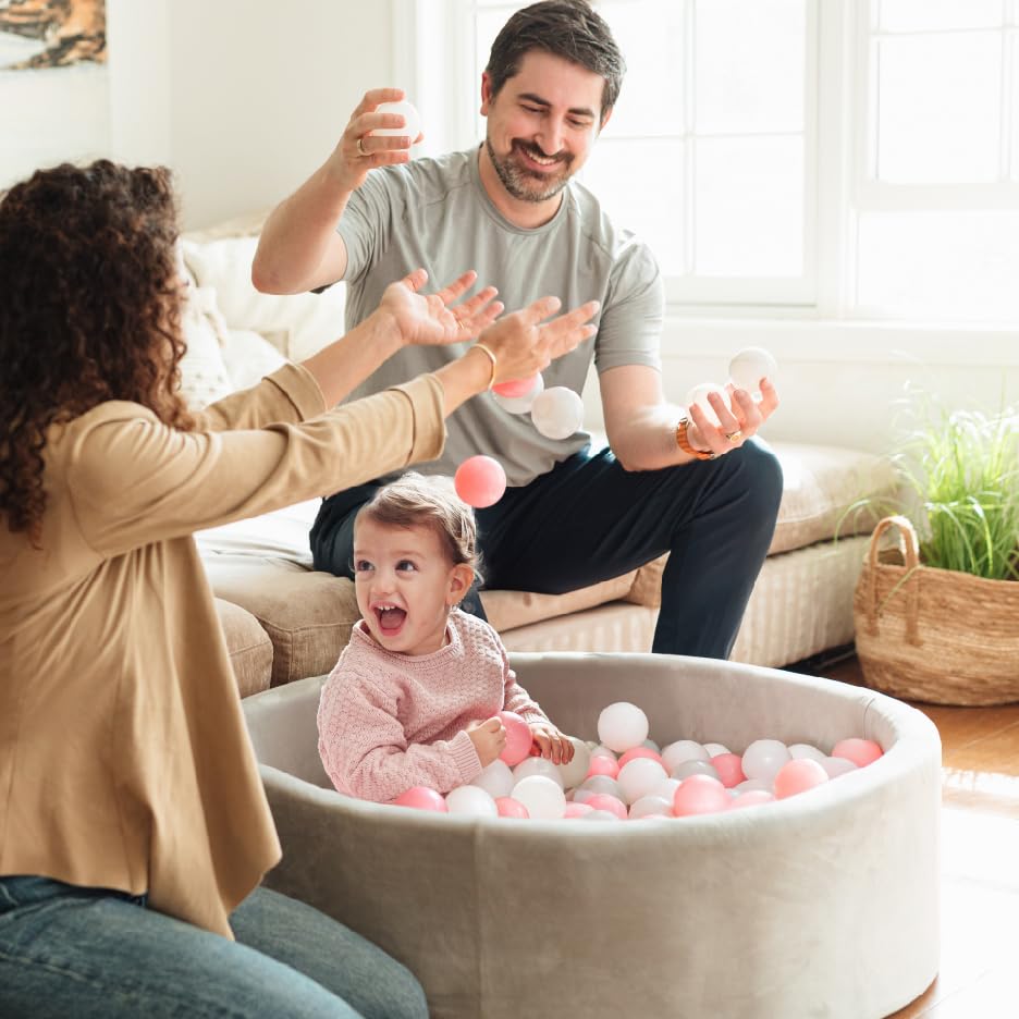 5 Benefits of Ball Pits for Babies and Toddlers | Nuby US